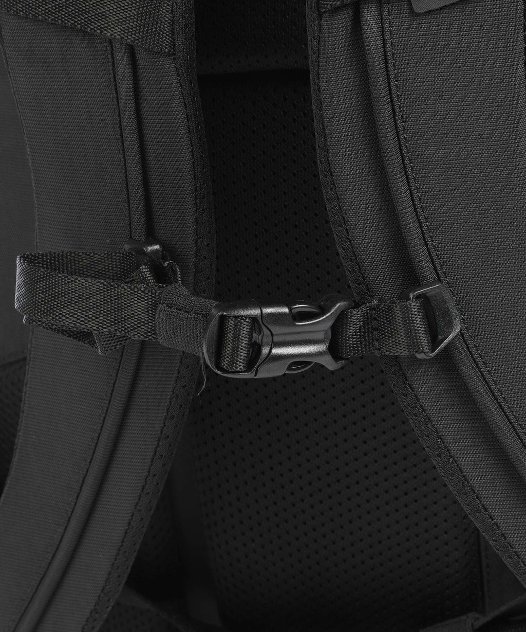 Thule Paramount 28 Fahrradrucksack 15″ Nylon black - 3205235-THULE – WARDOW